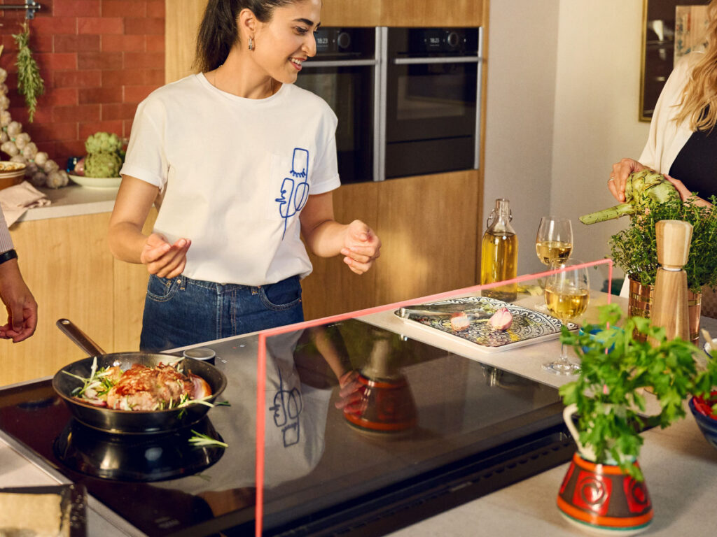 Cappa Glass Draft di NEFF: tecnologia invisibile in cucina | Prodotti ...